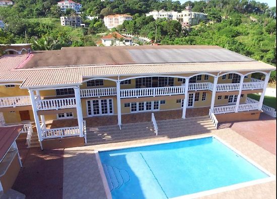 Best Luxury Villas in Runaway Bay, Jamaica | (Updated for 2023)